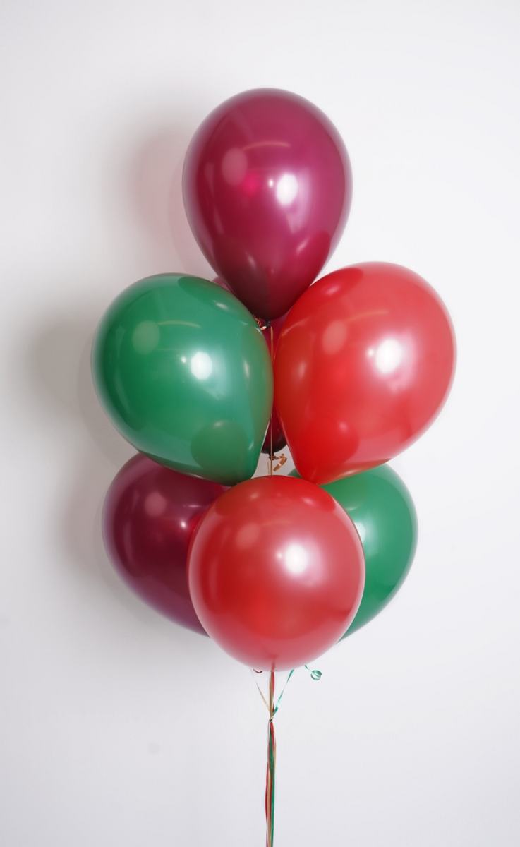 Burgundy, Red, & Green - Signature Holiday Balloon Bouquet – Cutie Balloons